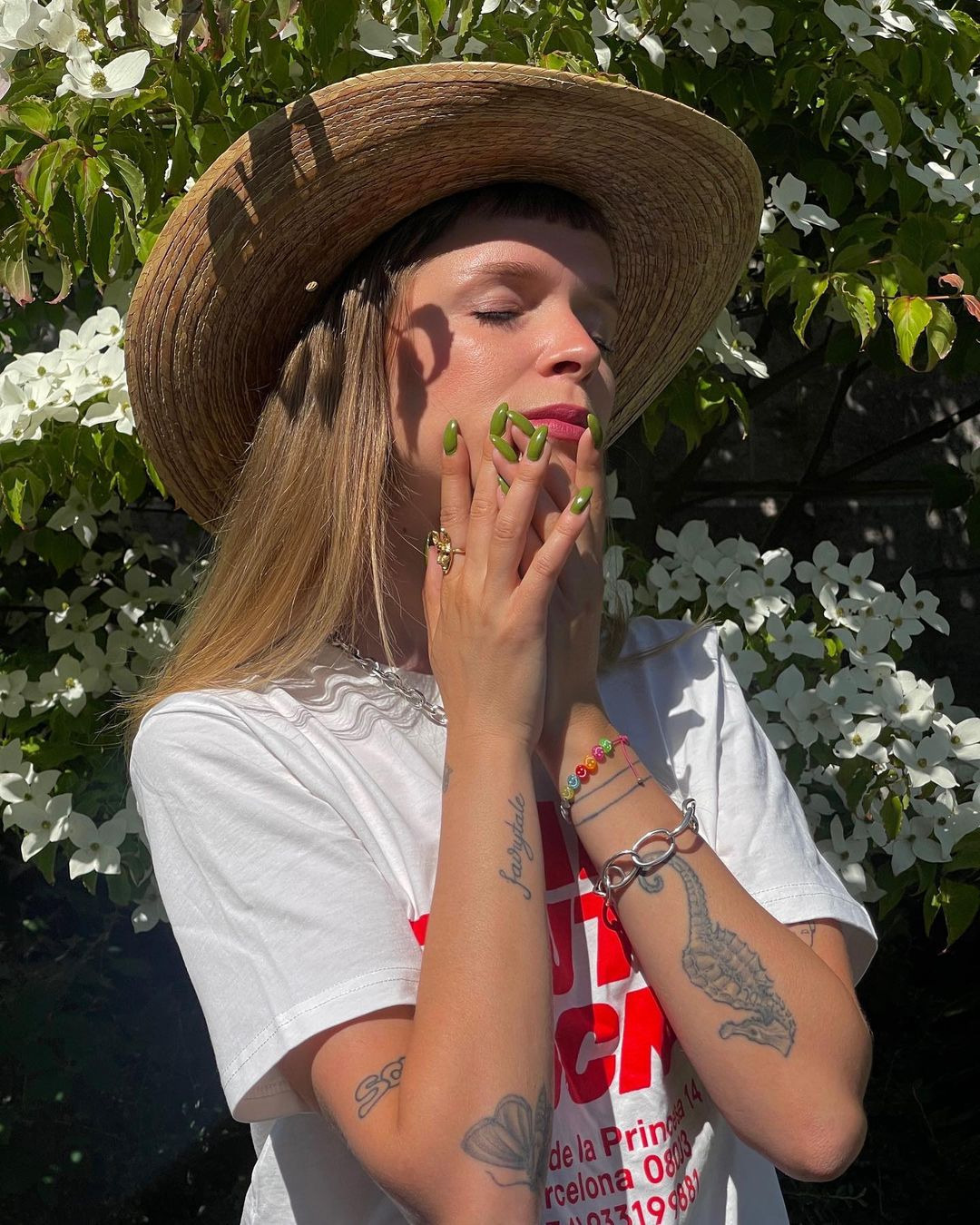 Tezza Barton'dan Viktoriia Bogodist'e Haftanın Güzellik Instagram'ları ...